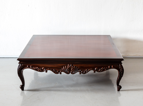 British Colonial Mahogany Occasional Table - The Past Perfect Collection